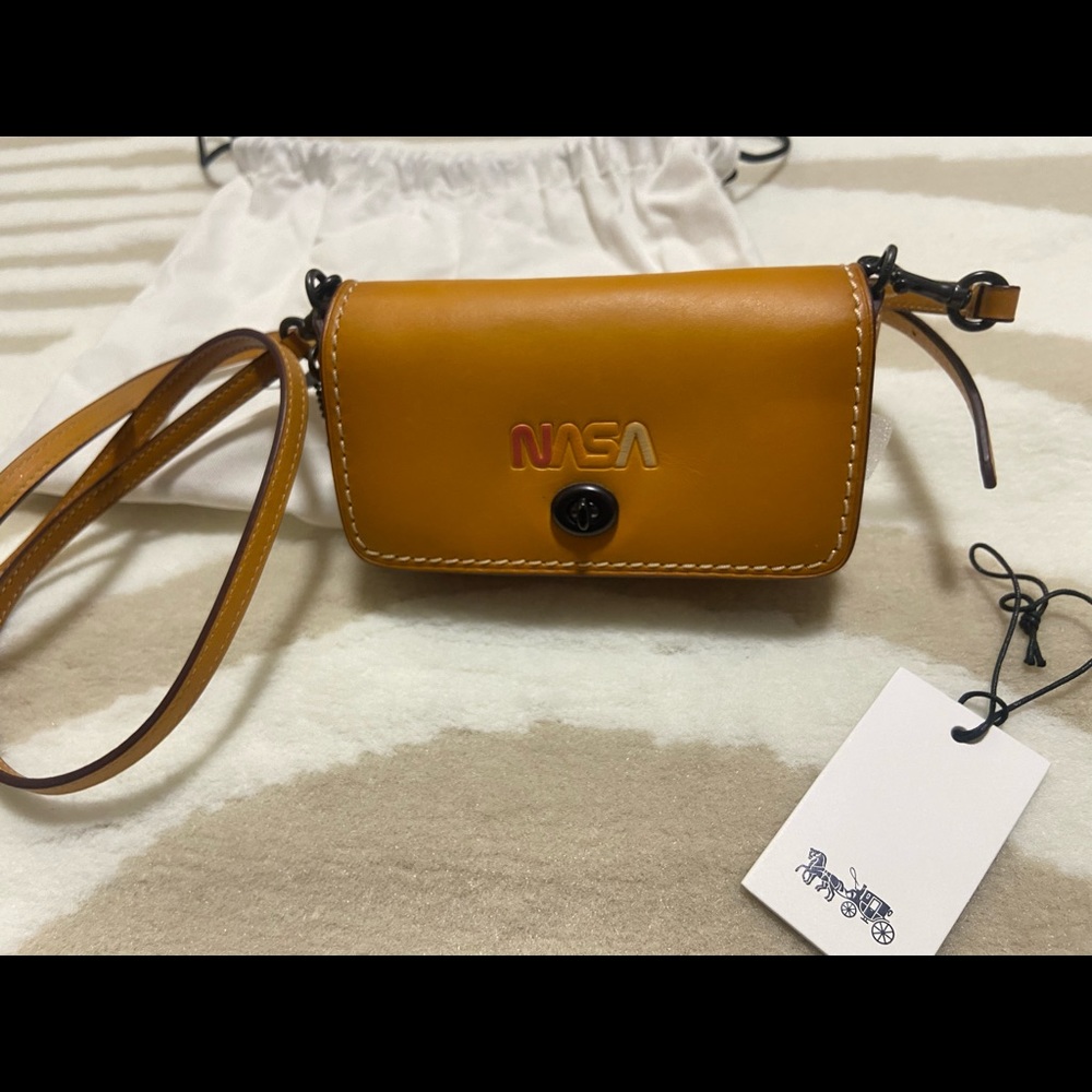 Coach Space Nasa Limited Edition - Gem